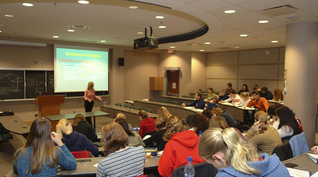 The Lecture of Tomorrow: Moving Beyond the 60-Minute Format | Panopto Blog
